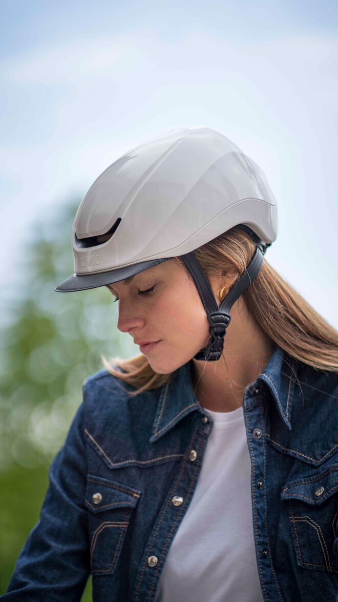 Moebius Limelight | Kask